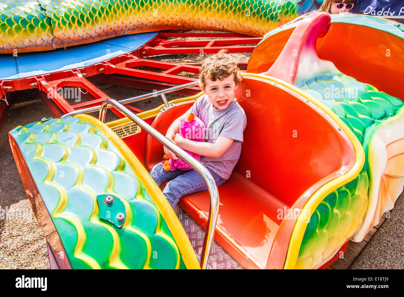 Dragon roundabout ride hi-res stock photography and images - Alamy