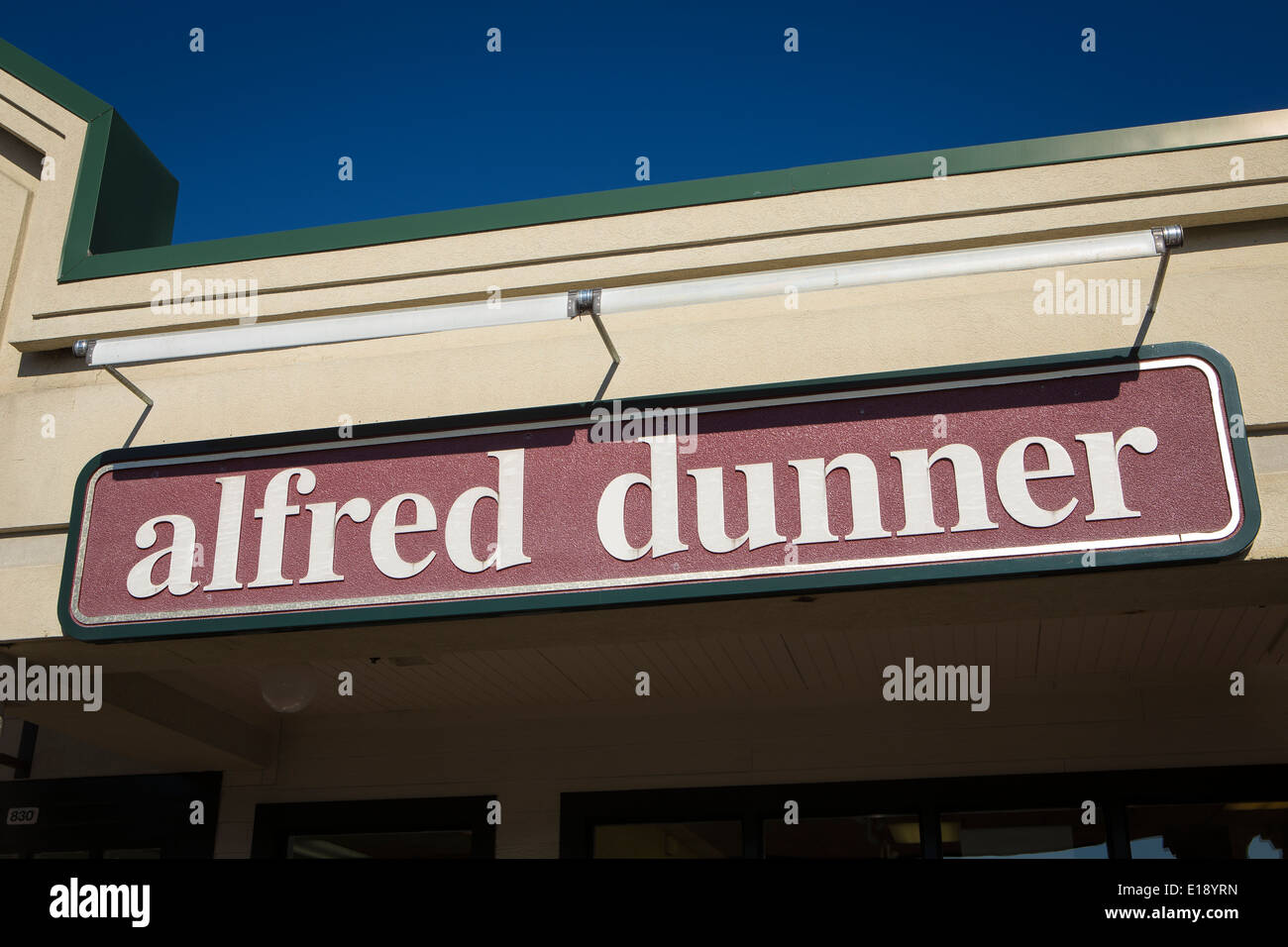 Tanger outlets hi-res stock photography and images - Alamy