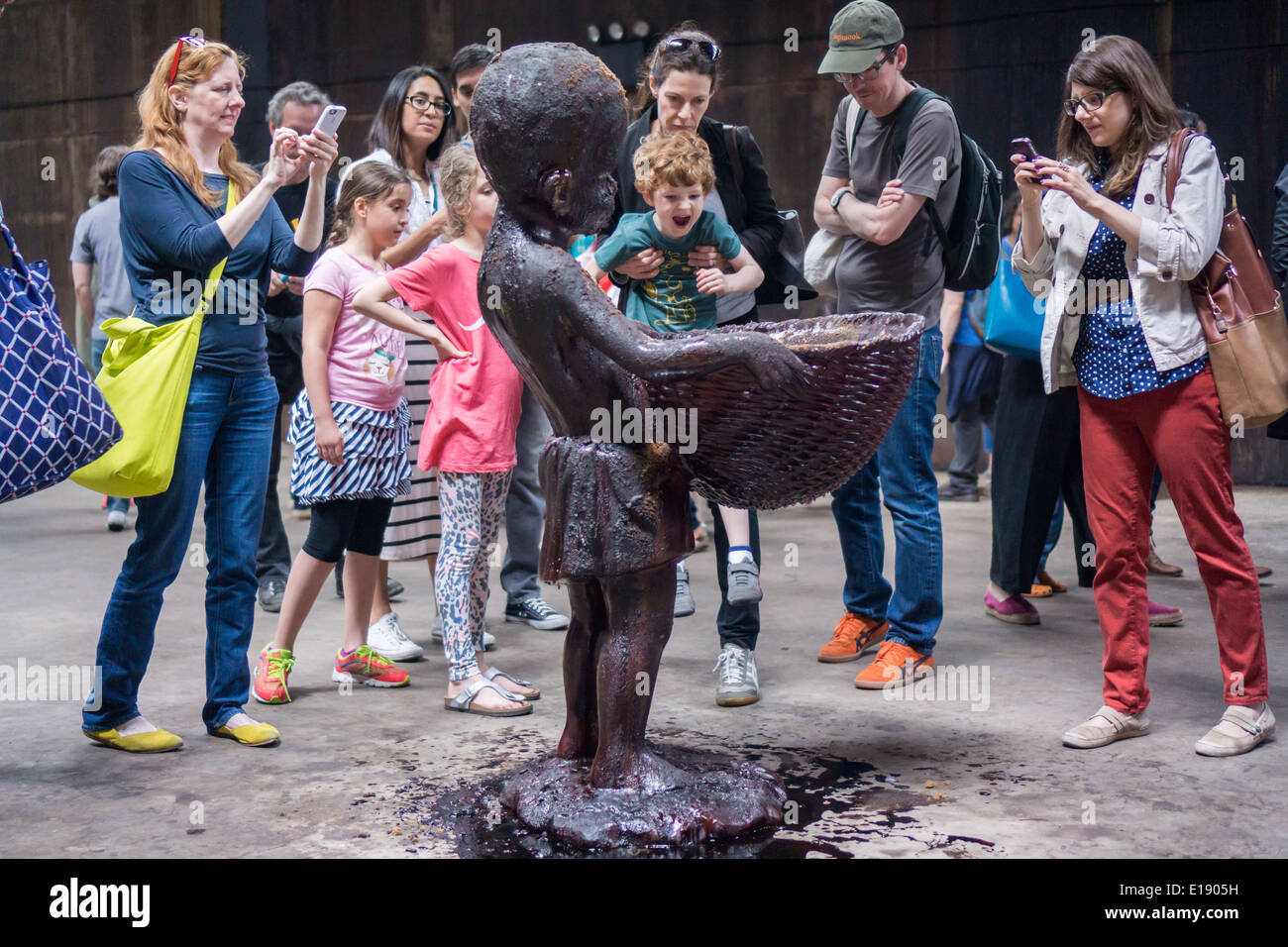 Kara walker williamsburg hi-res stock photography and images - Alamy