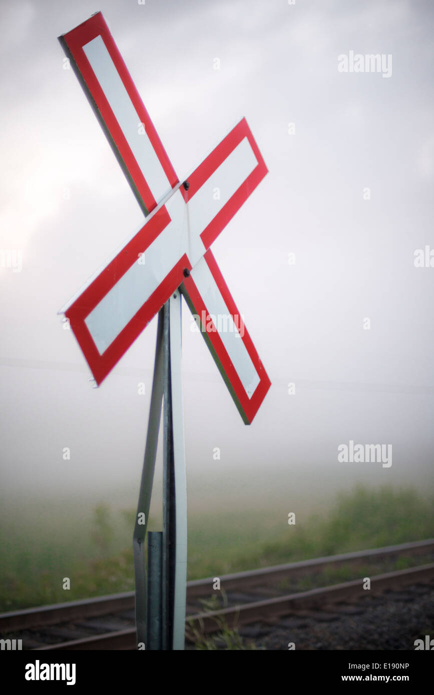 Rail way crossing sign Stock Photo - Alamy