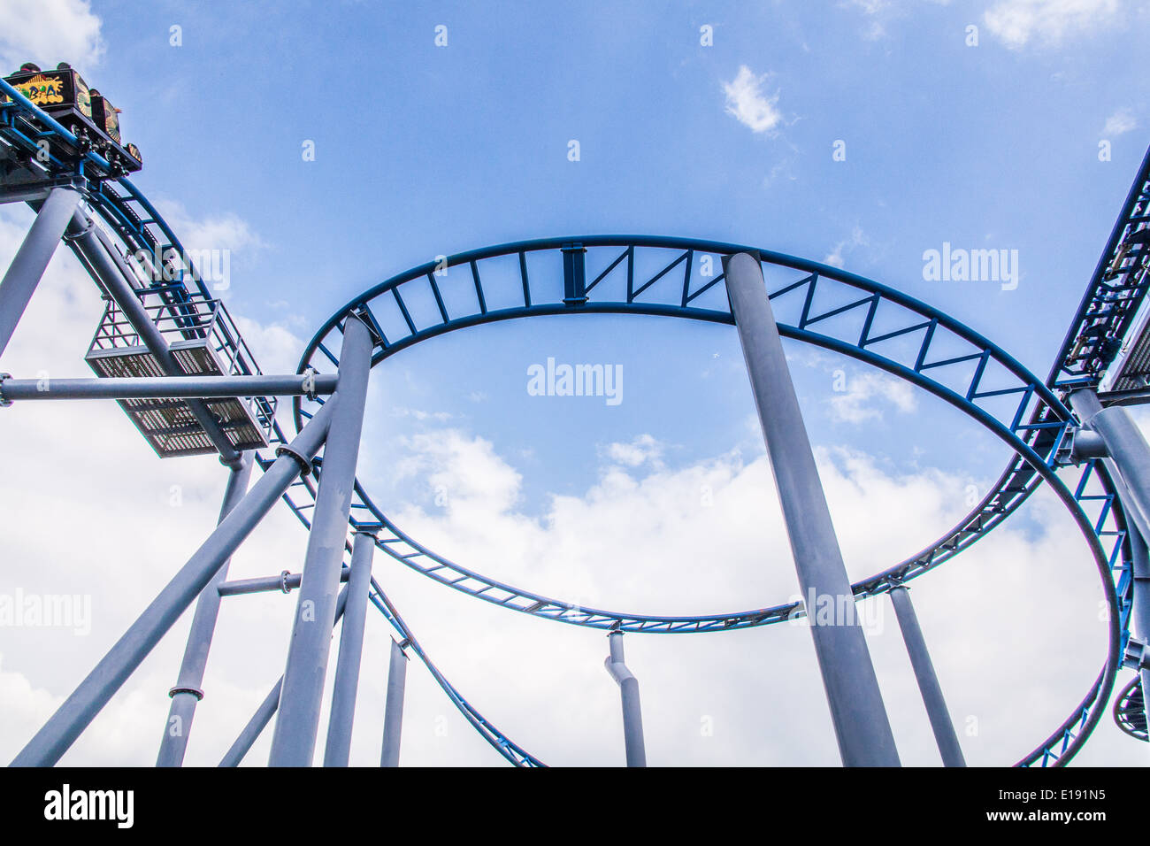 Cobra roller coaster ride at Paultons Park, Southampton, England ...