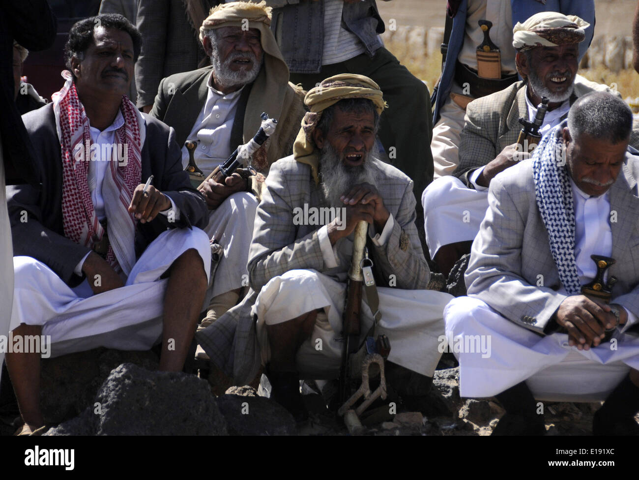 Yemen tribesmen hi-res stock photography and images - Alamy