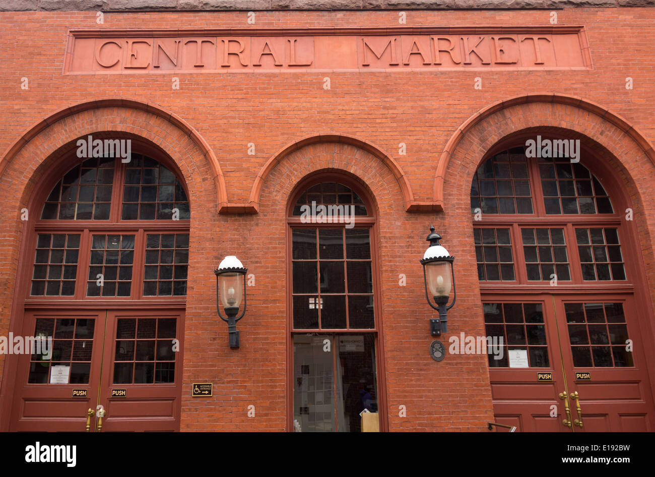 Lancaster PA central farmers market Stock Photo - Alamy