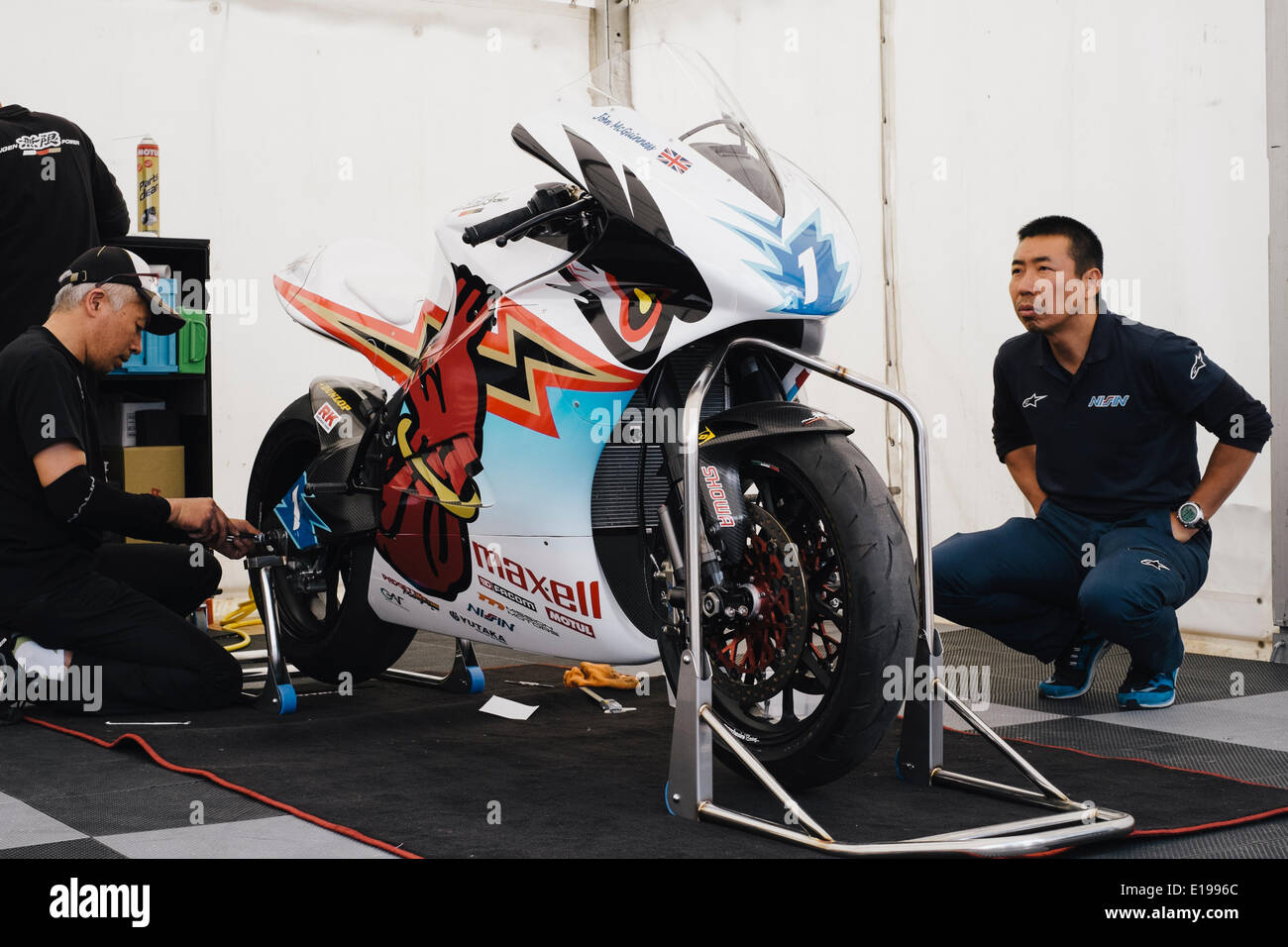 Motorbike racing engineers hi-res stock photography and images - Alamy