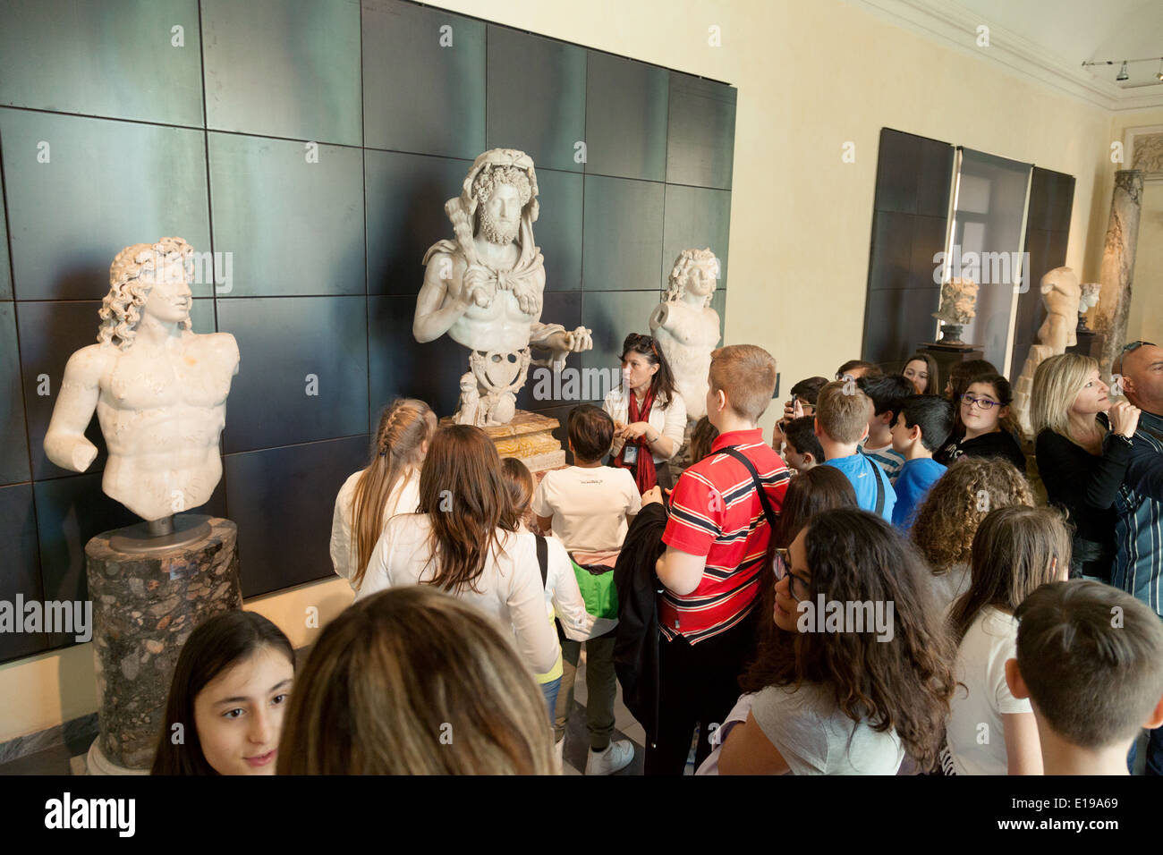 Schoolchildren on a school trip tour, Musei Capitolini ( Capitoline ...