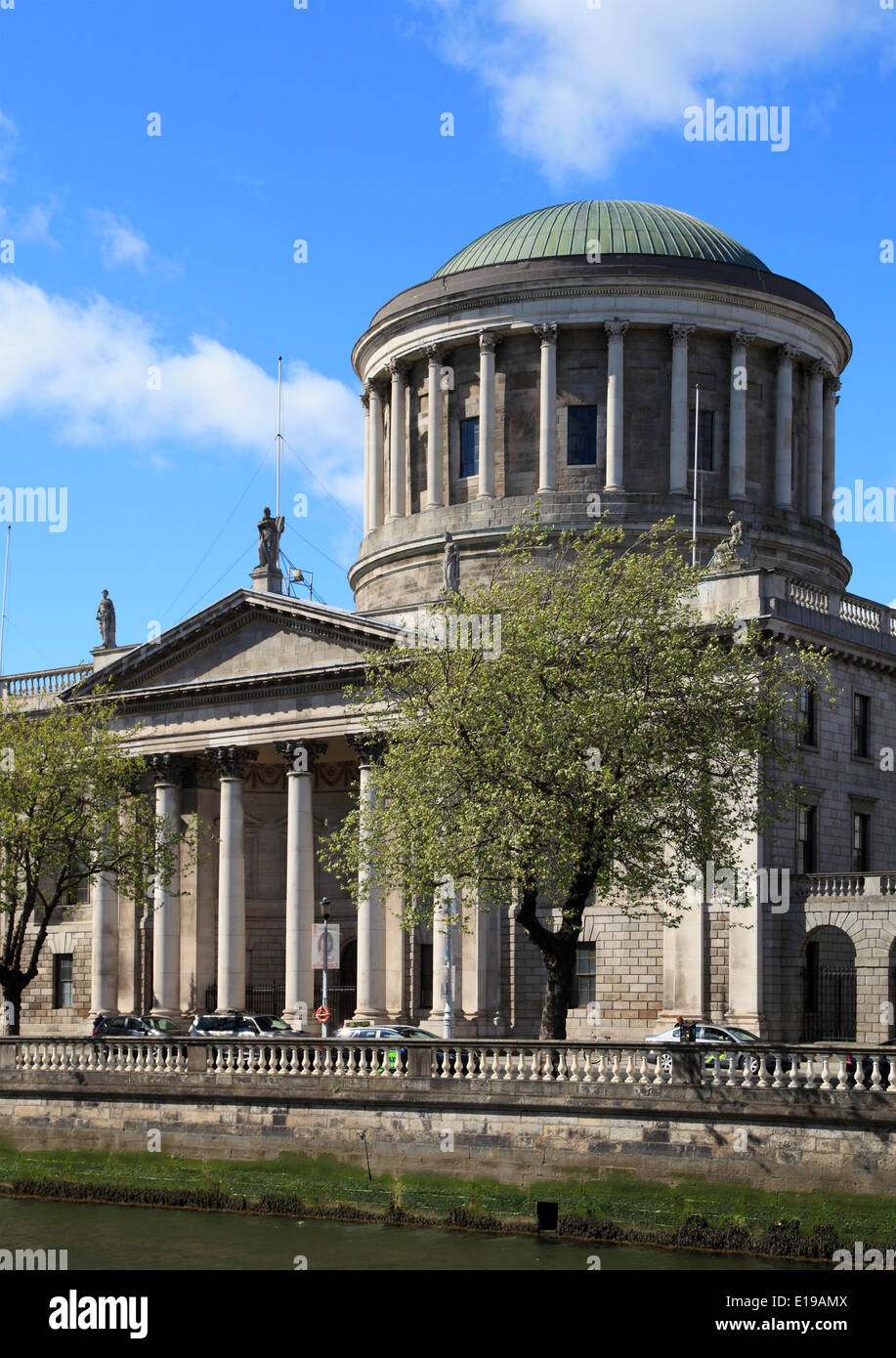 Dublin ireland four courts hi-res stock photography and images - Alamy