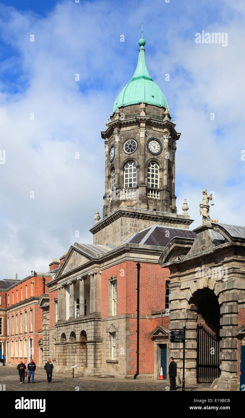 Dublin castle tower hi-res stock photography and images - Alamy