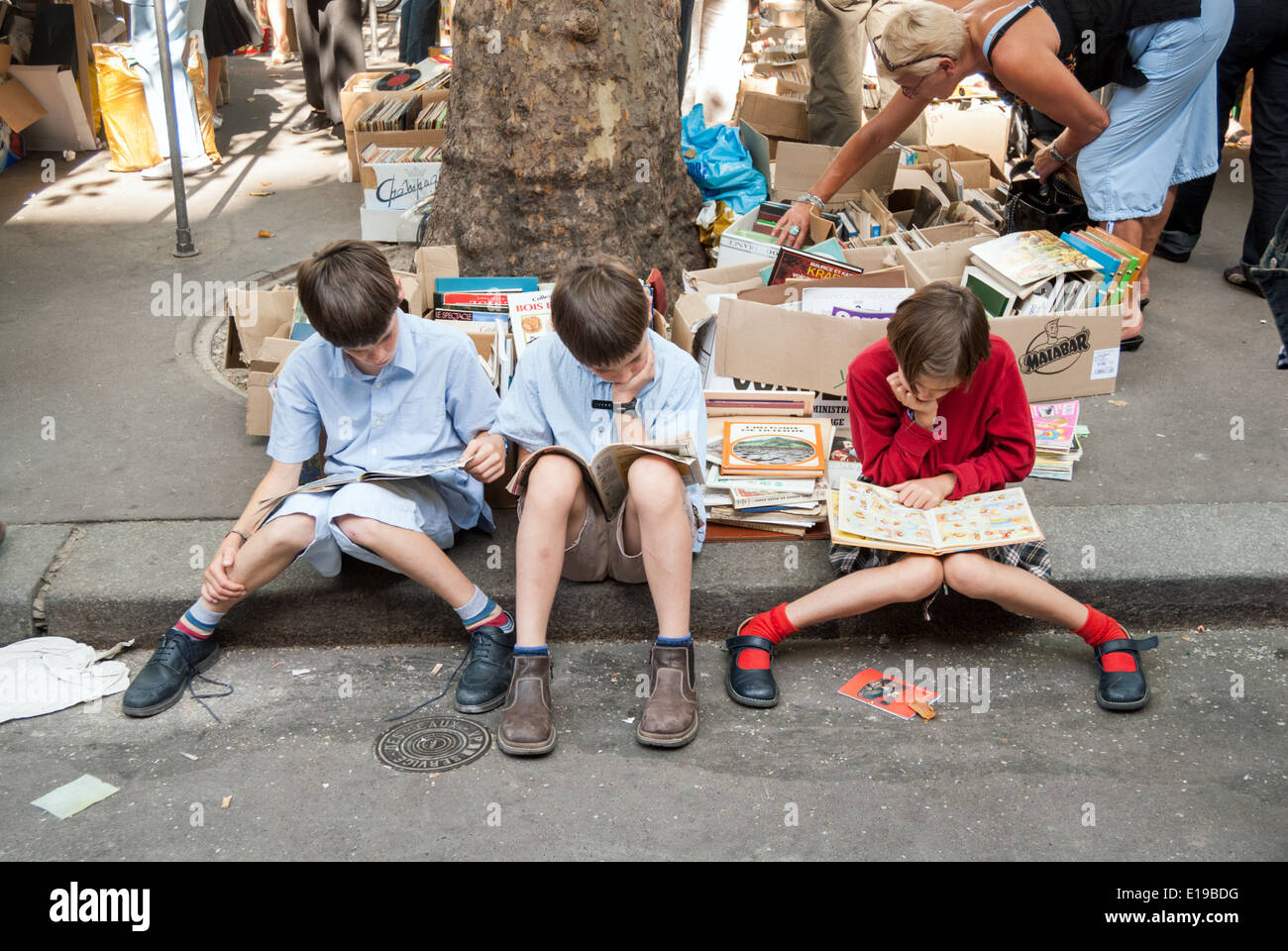 Comic Girl Reading Comic Comics High Resolution Stock Photography and ...