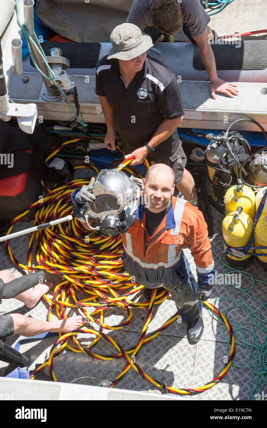 Oceaneering hi-res stock photography and images - Alamy