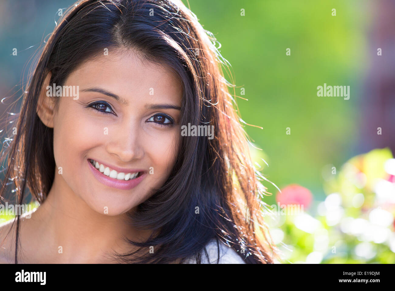 Female, teenager, arabic hi-res stock photography and images - Alamy