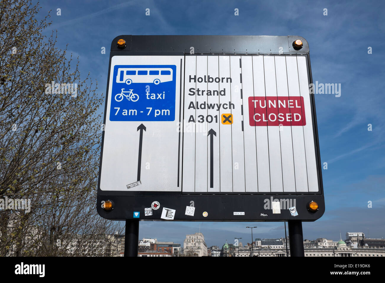 Traffic Road Signs heading north on Waterloo Bridge Stock Photo - Alamy