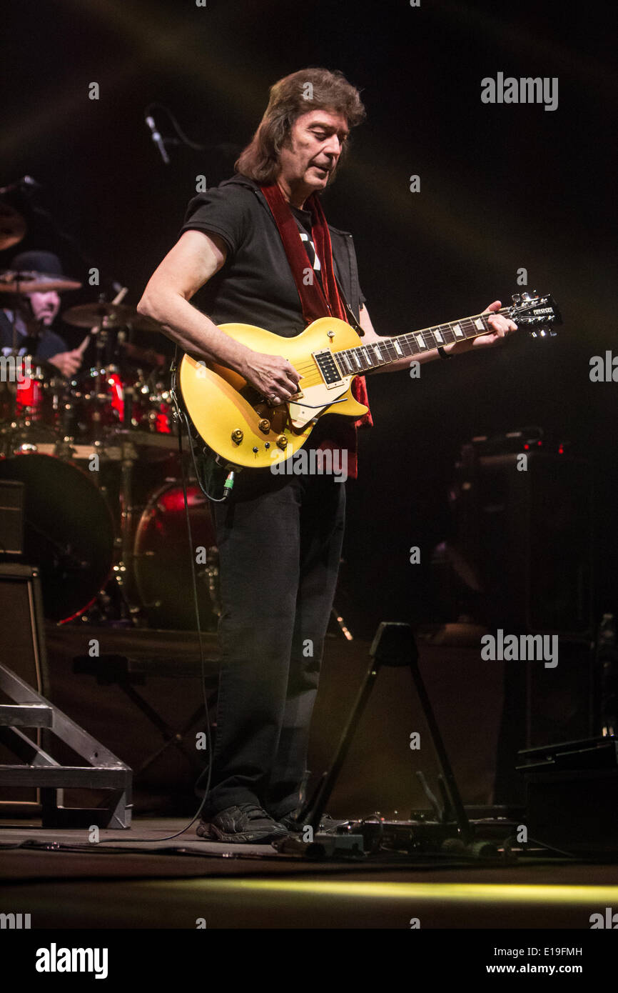 Gary Hackett High Resolution Stock Photography and Images - Alamy