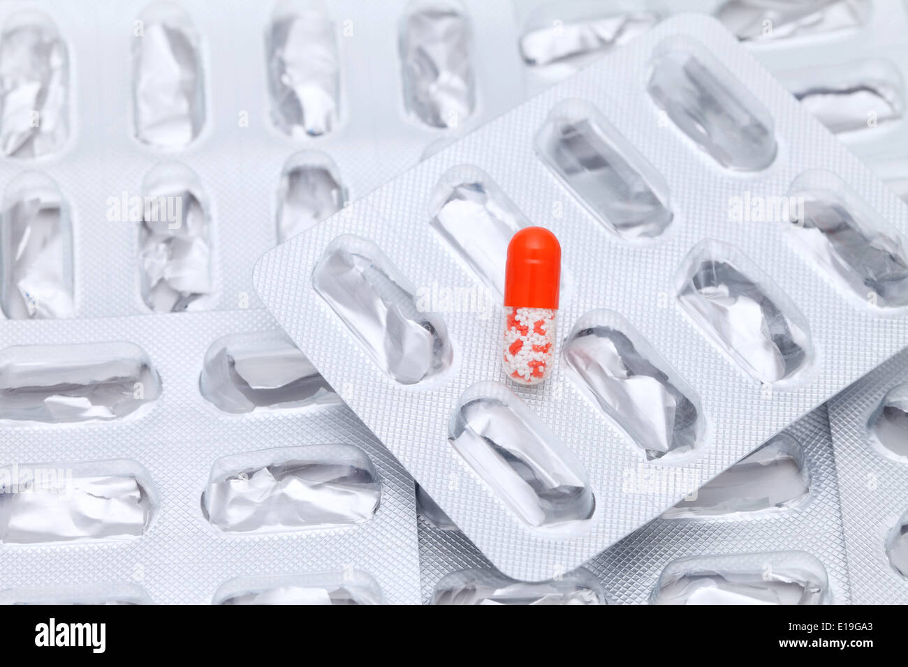 Drug package hi-res stock photography and images - Alamy