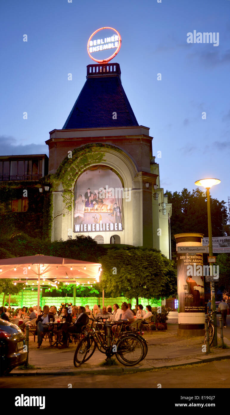 Berliner ensemble hi-res stock photography and images - Alamy