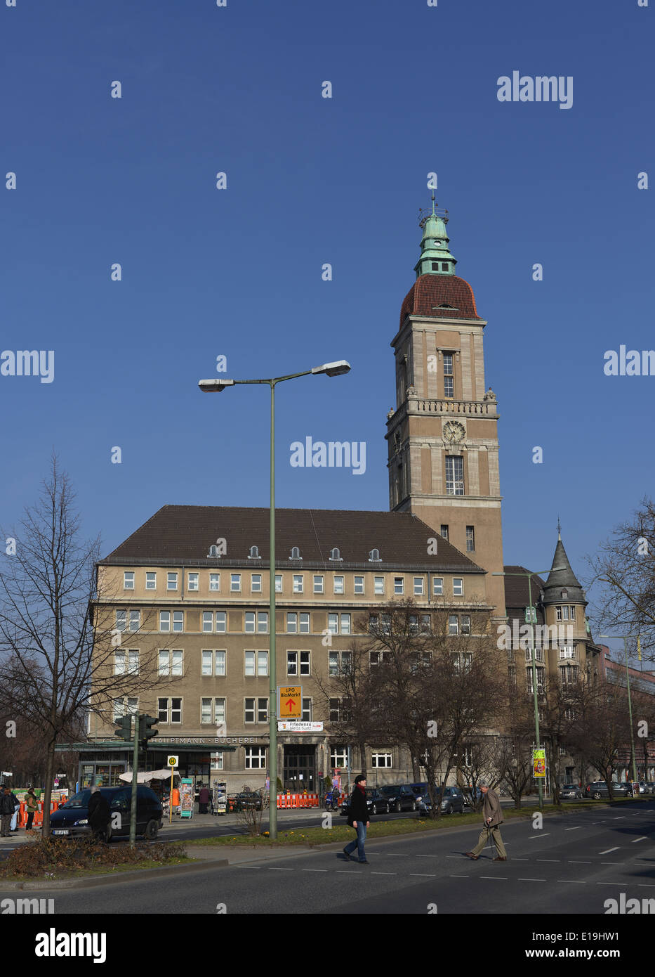 Schoeneberg schoeneberger city hall hi-res stock photography and images ...