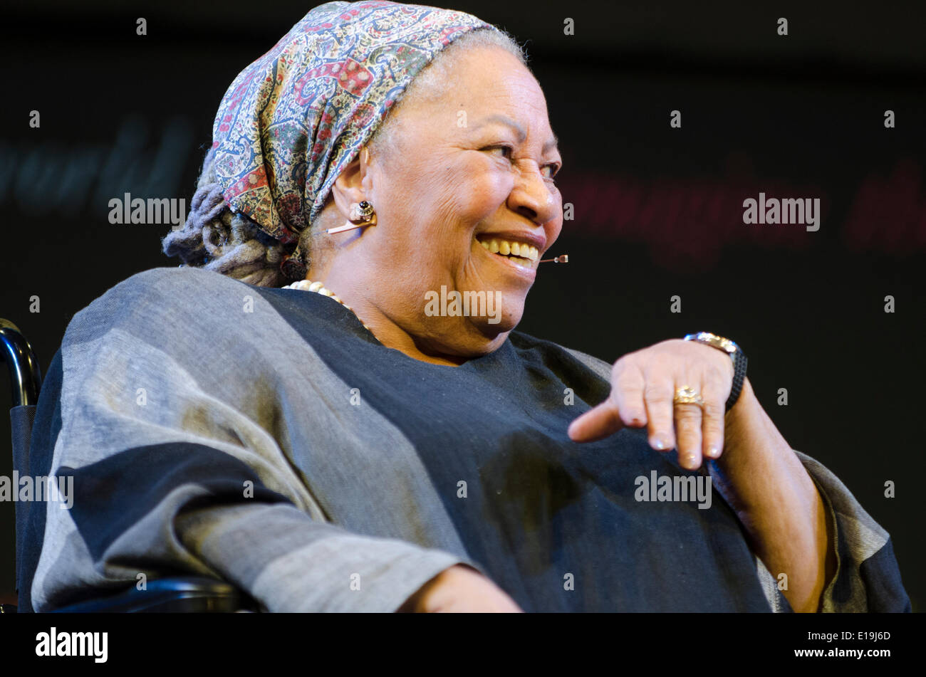 Toni morrison american nobel pulitzer hi-res stock photography and ...