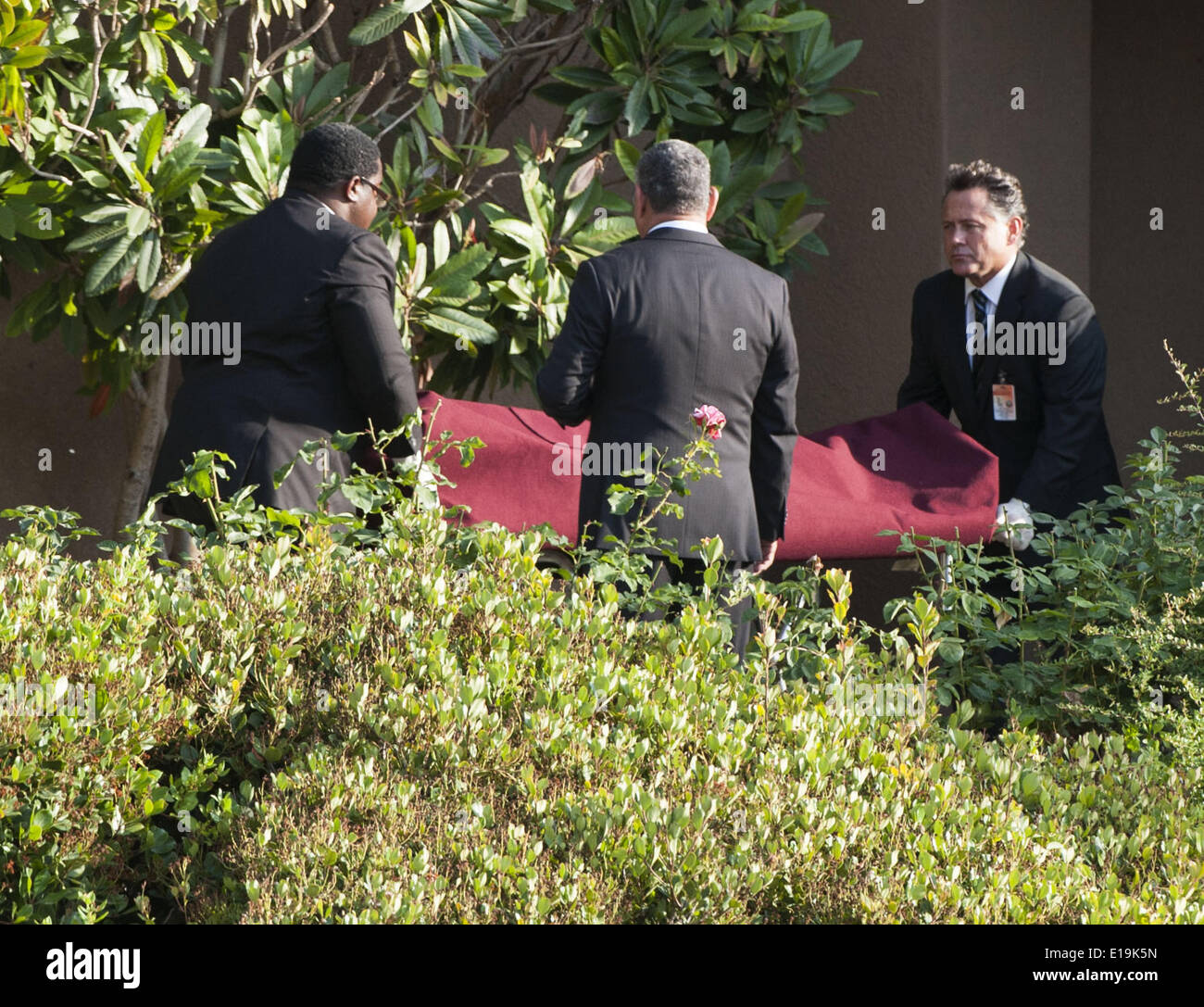 Orange county coroner crime scene hi-res stock photography and images ...