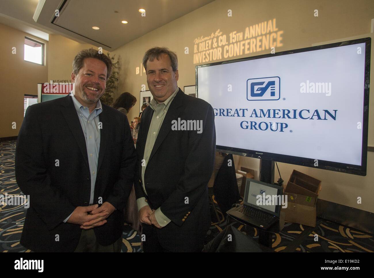 Los Angeles, California, USA. 21st May, 2014. Bryant Riley, right ...