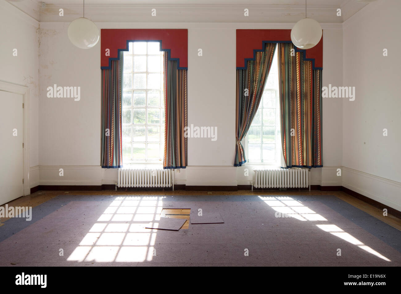 Officers Mess RAF Duxford, Duxford, United Kingdom. Architect: Unknown ...