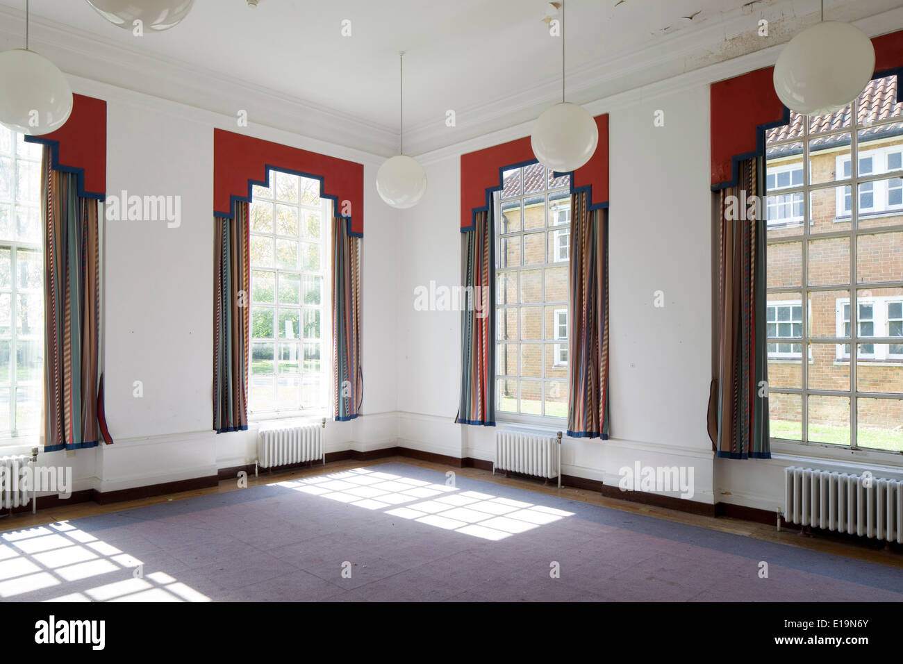 Officers Mess RAF Duxford, Duxford, United Kingdom. Architect: Unknown ...
