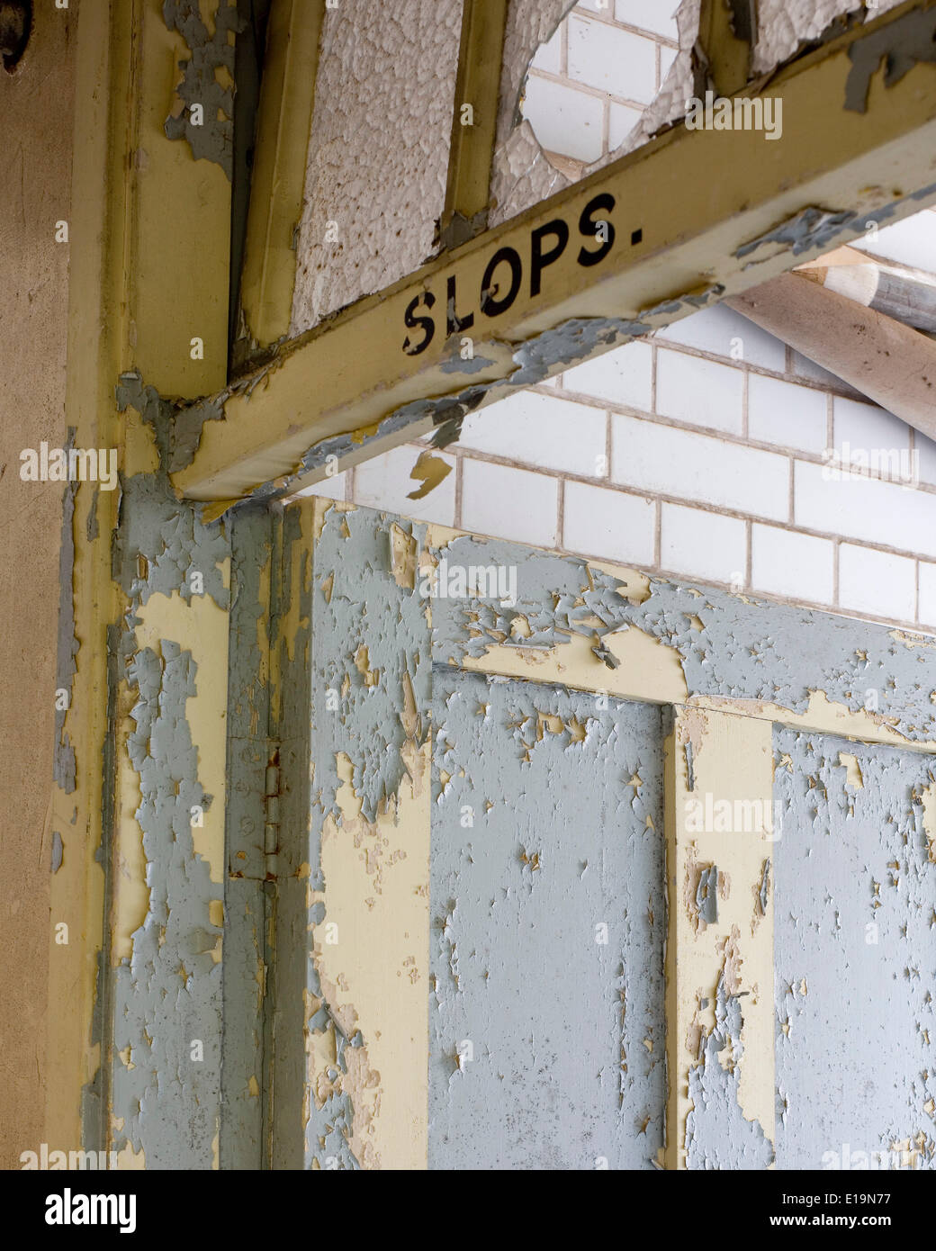Officers Mess RAF Duxford, Duxford, United Kingdom. Architect: Unknown ...