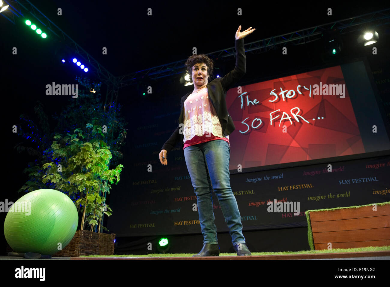 Entertainer ruby wax hi-res stock photography and images - Alamy