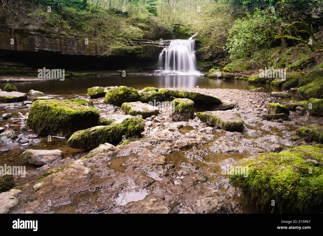 West Burton waterfall 'Cauldron Force', in the Yorkshire Dales Stock ...