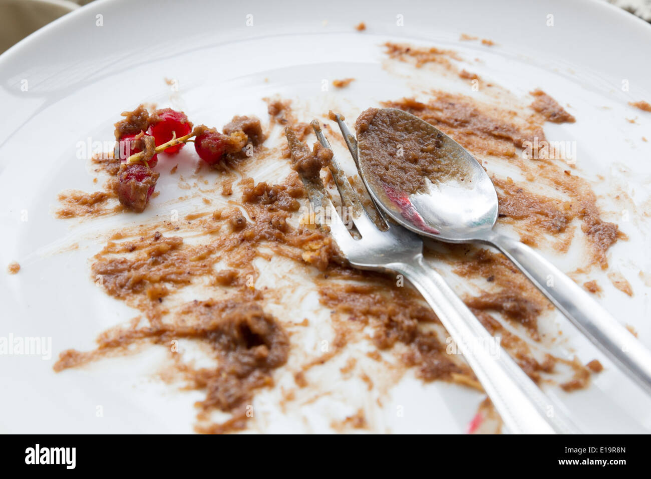 Empty dessert plate hi-res stock photography and images - Alamy