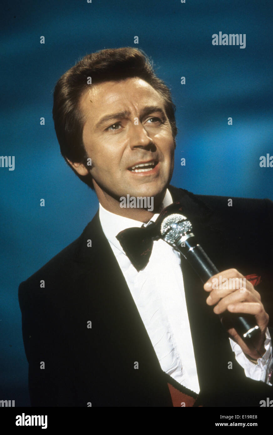 Des O'connor High Resolution Stock Photography and Images - Alamy