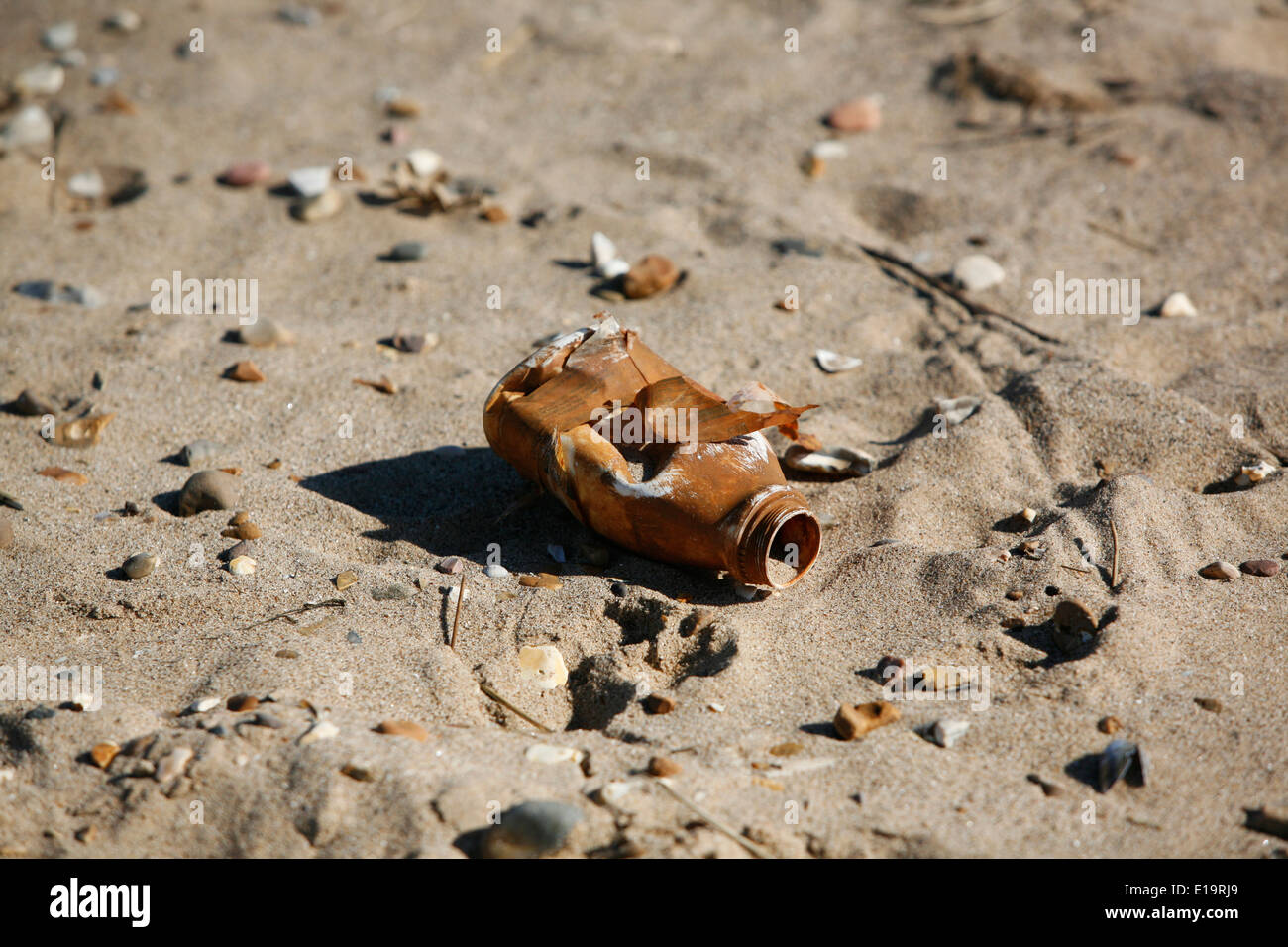Washed up plastic bottle hi-res stock photography and images - Alamy