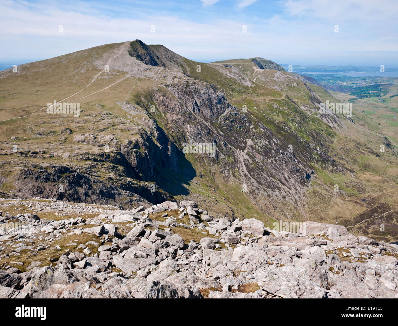 The peak of Y Garn viewed across Devil's Kitchen from Glyder Fawr in ...