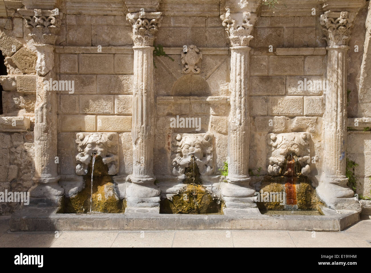 Rimondi fountain, Rethymnon, Crete Stock Photo - Alamy