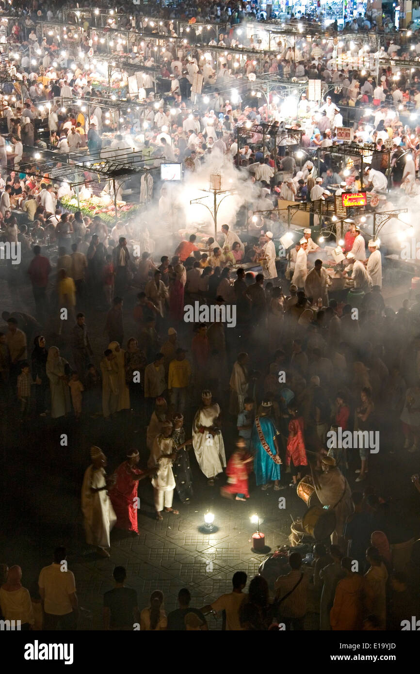 The night market in Djemaa el Fna, Marrakech Stock Photo - Alamy