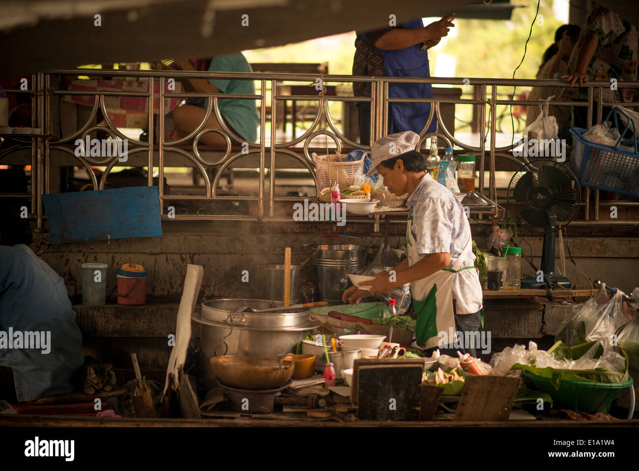 The floating markets of Bangkok are known for their delicious food ...