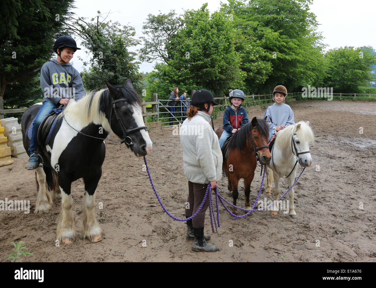 Riding lessons for kids hi-res stock photography and images - Alamy