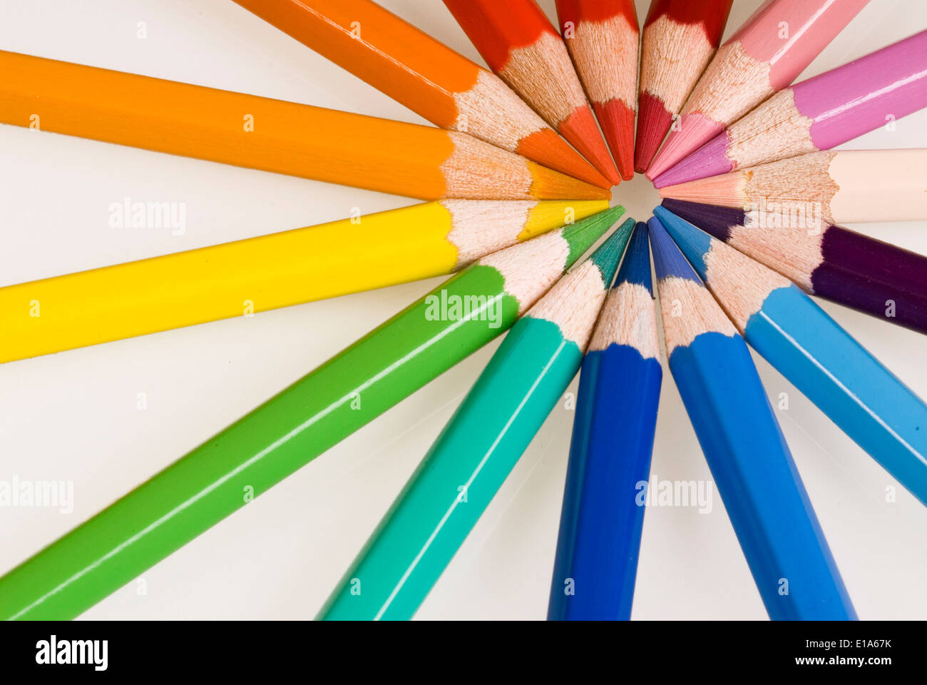 Coloured colour circle crayon hi-res stock photography and images - Alamy