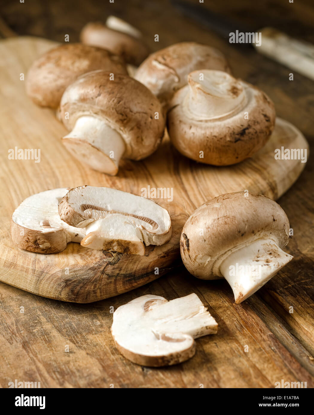 Cremini mushroom hi-res stock photography and images - Alamy