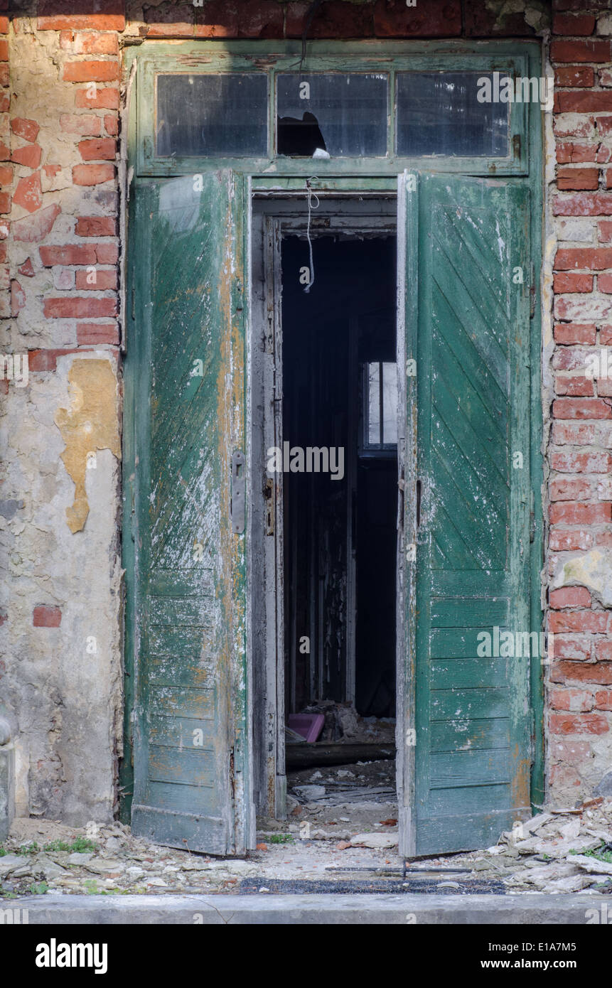 old opened door in abandoned house Stock Photo - Alamy