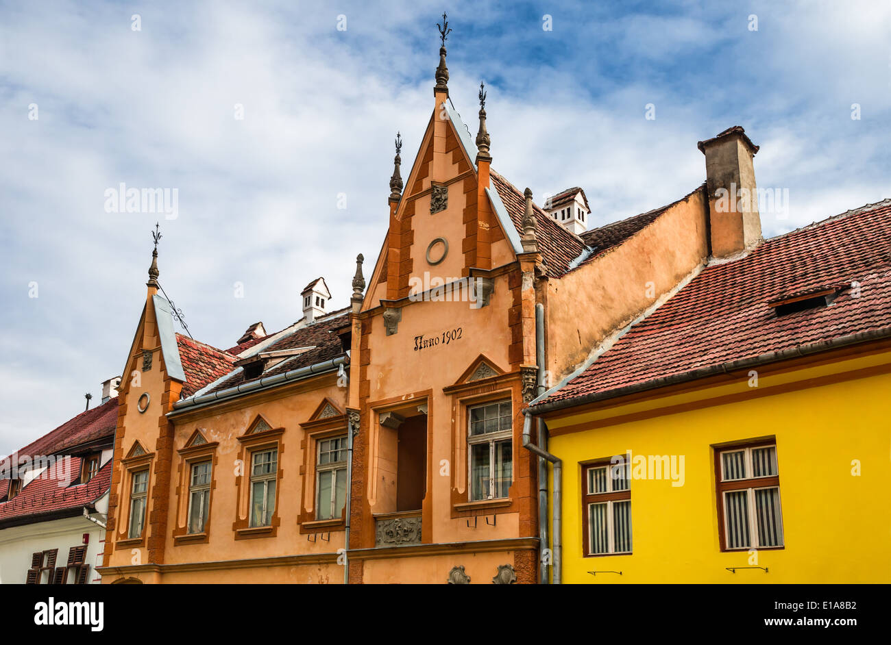 Medieval street view hi-res stock photography and images - Alamy