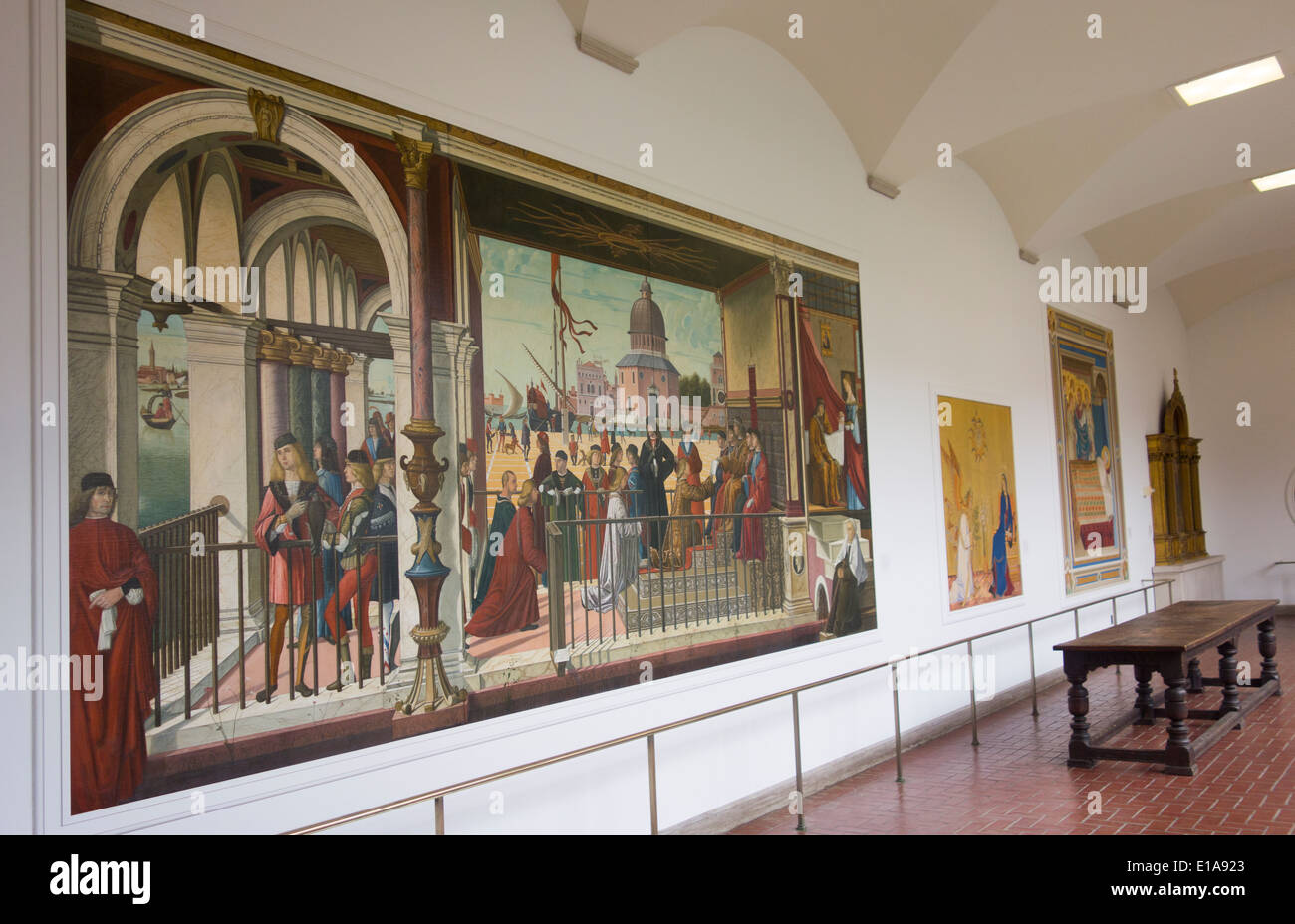 Frick fine arts building in Pittsburgh PA Stock Photo - Alamy