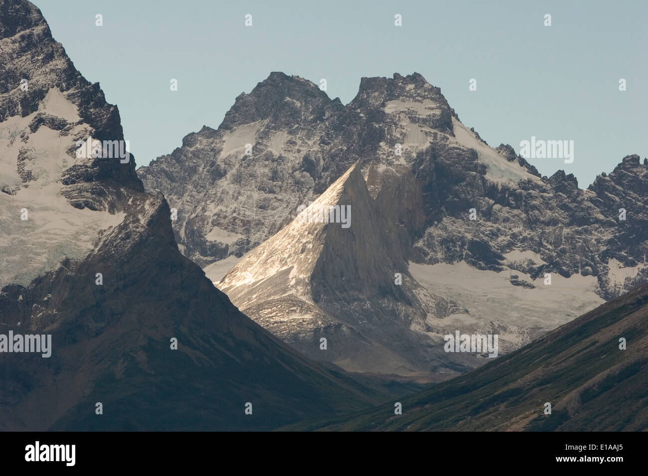 Shark fin peak hi-res stock photography and images - Alamy