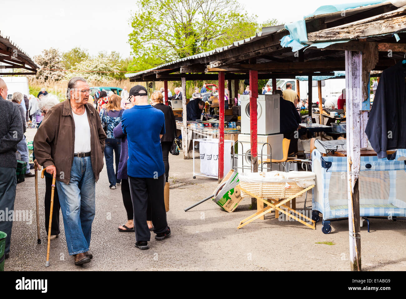 Car boot open hi-res stock photography and images - Alamy