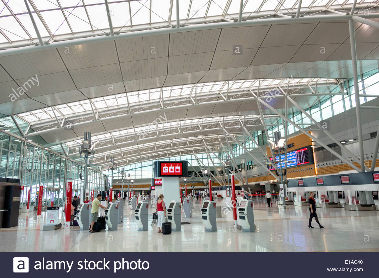 Sydney Kingsford Smith Airport Stock Photos & Sydney Kingsford Smith ...