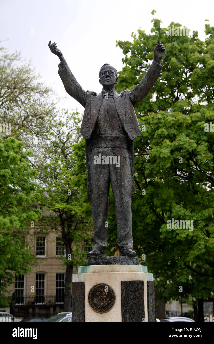 Gustav Holst Statue Cheltenham Stock Photos & Gustav Holst Statue ...
