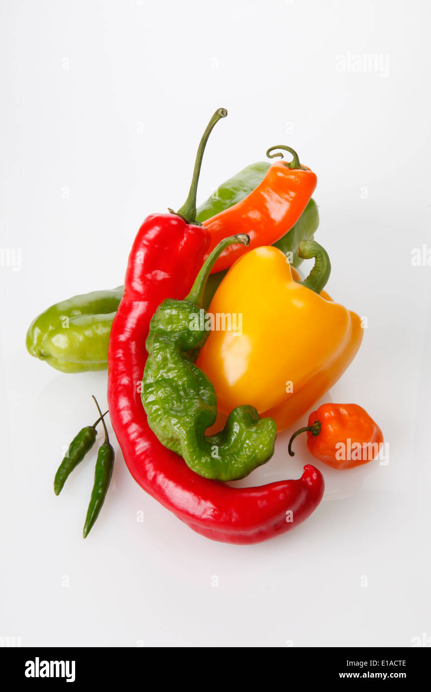 Bell peppers fresh produce hi-res stock photography and images - Alamy