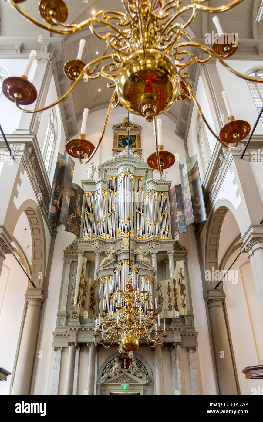 Protestant church interior hi-res stock photography and images - Alamy