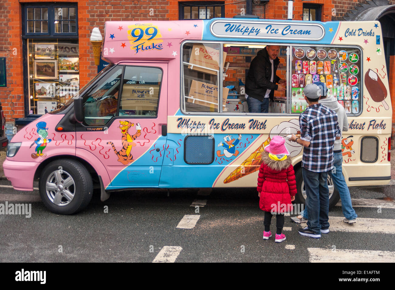 Mr whippy traditional hi-res stock photography and images - Alamy