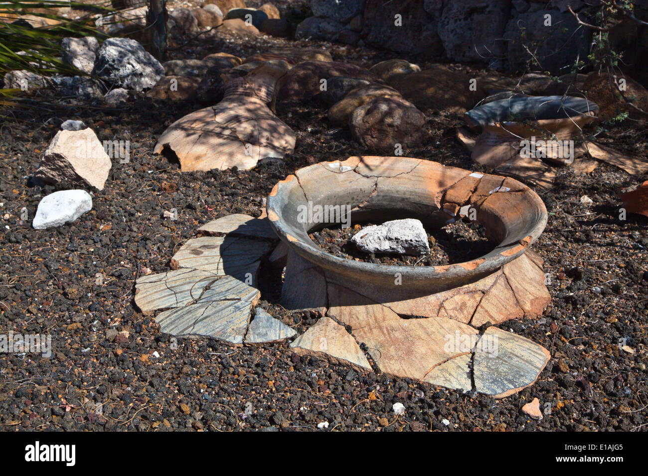 POTTERY SHARDS at the CANADA DE LA VIRGEN pre-Columbian archeological ...