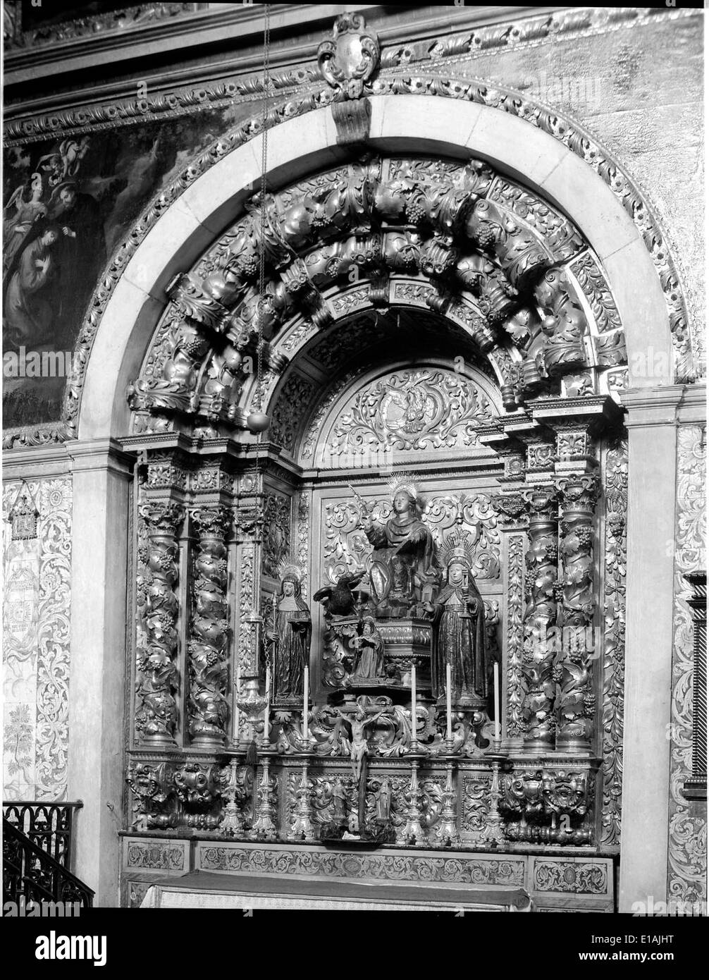 Igreja de nossa senhora da encarnacao lisboa hi-res stock photography ...