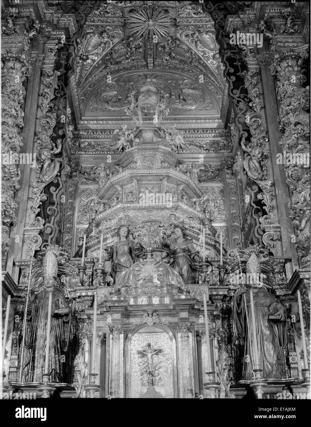 Igreja de nossa senhora da encarnacao hi-res stock photography and ...